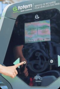 e-totem | Soluciones de recarga para vehículos eléctricos